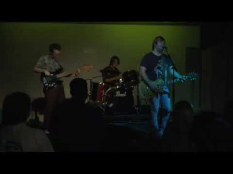 >Movie Review: Dangerous Calling | digitalacorn