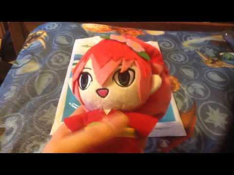 A look at a Japanese Yo-kai Watch plushie(Camellia Yorozumart Plushie Unboxing)