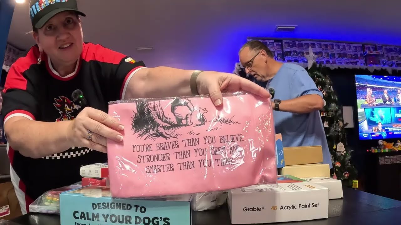 We Bought an UpLiquidation Mystery Box | Ecom Box Unboxing | Unclaimed Packages & Liquidation Finds