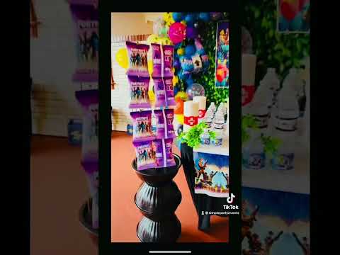 Easy Dollar Tree DIY Chip Bag Stand