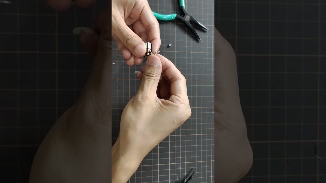 Space Creatures - Anglerfish - Step 1
