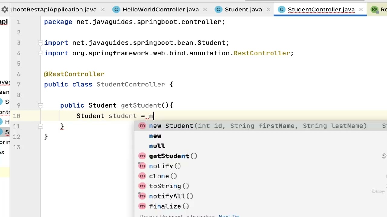 014 Spring Boot REST API That Returns Java Bean as JSON