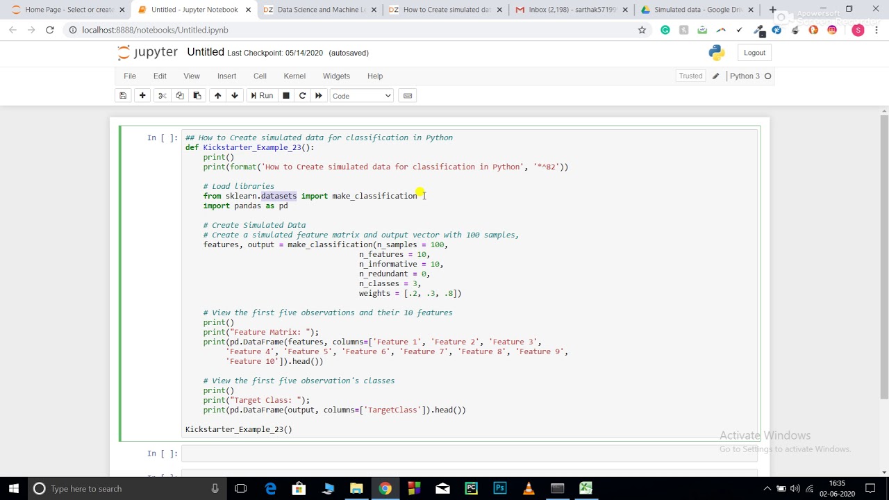 Create simulated data for Classification in Python