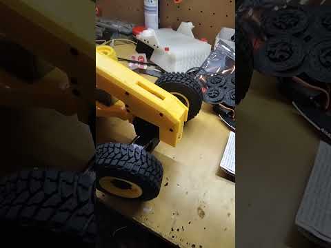 3d print rc CAT M16 grader, steering test
