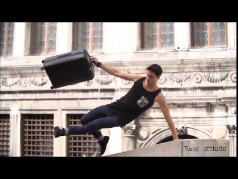 Roncato BOX La Leggerezza sfida la materia Extremely tough and lightweight