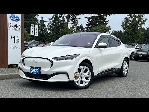 2022 Mustang Mach-E Premium + Panoramic Vista Roof, Pony Projection Lamp Review | Island Ford DA014