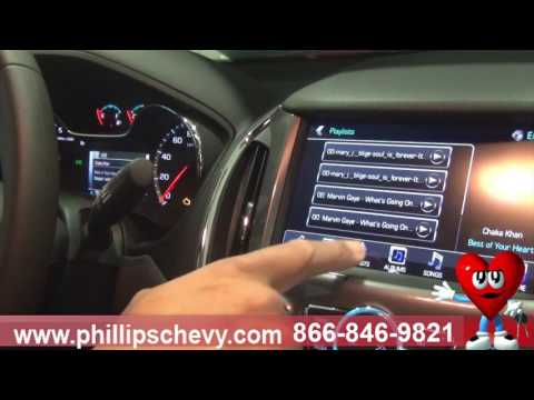 Phillips Chevrolet โ How to Play Music with a USB Drive - Chicago New Car Dealership