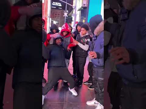 NYC KIDS TRIES FINISH NEW YORK LINGO TERMS π€£ #fyp #viral #nyc #trending #newyork