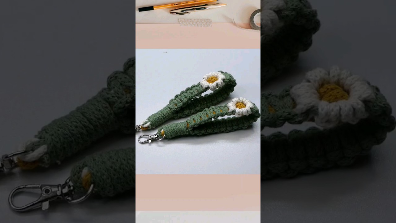 DIY Daisy Keychain EASY #macrame #keychain #shorts