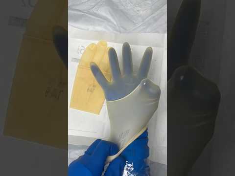Step-by-Step Double Gloving Tutorial #goodtoknow #technique #surgeonlife #vet #medicine #surgeon