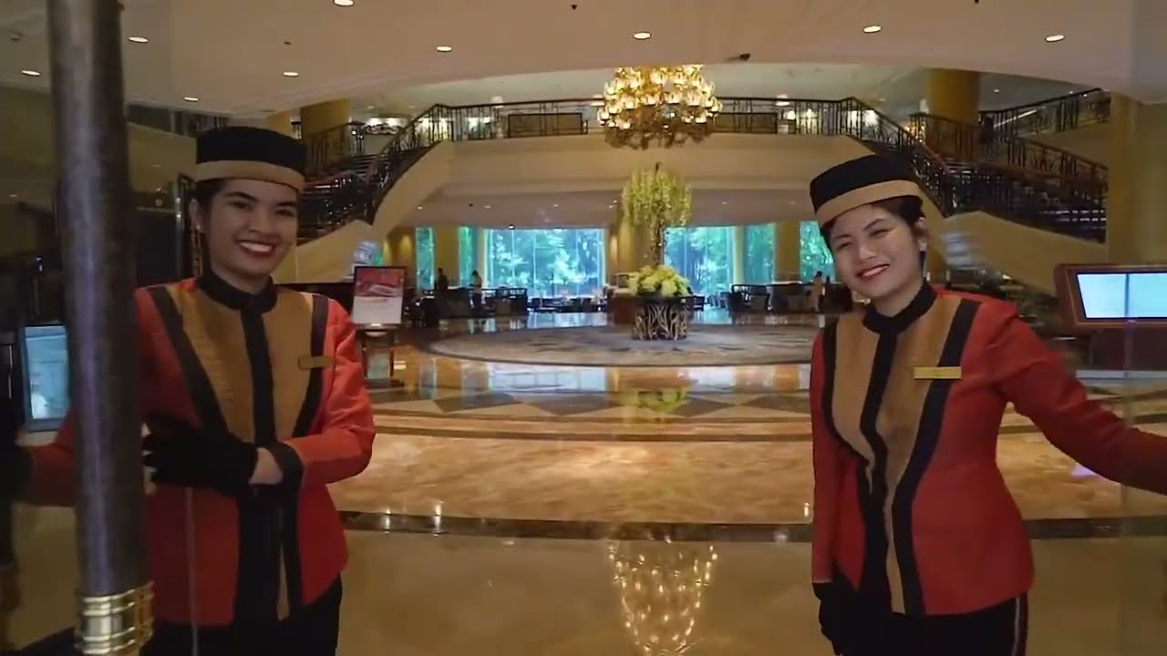 Makati Shangri-La, Manila: Where the City Gathers