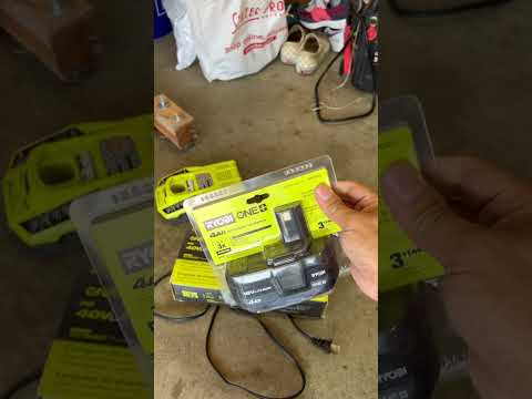 Brand new ryobi lithium battery 18v 4Ah 💪😎👍 #shortsfeed #viral#ryobi#battery#power#shorts#like