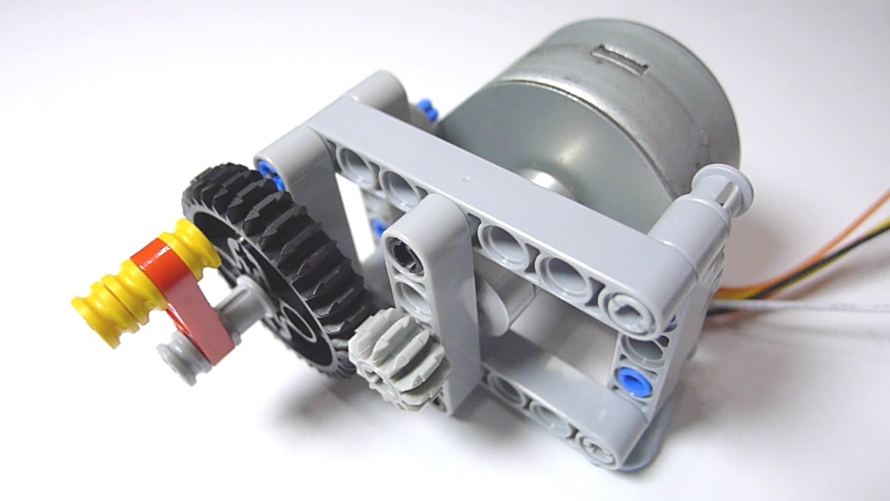 LEGO Stepper Motor DIY Part 1: Make a LEGO Technic Bracket