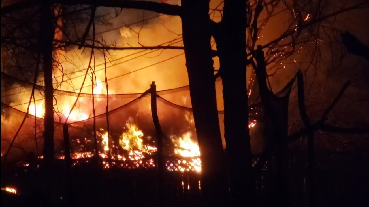 °•Full Video•° Fully Involved House City Of East Orange (N 18th St) 3-21-20 P1