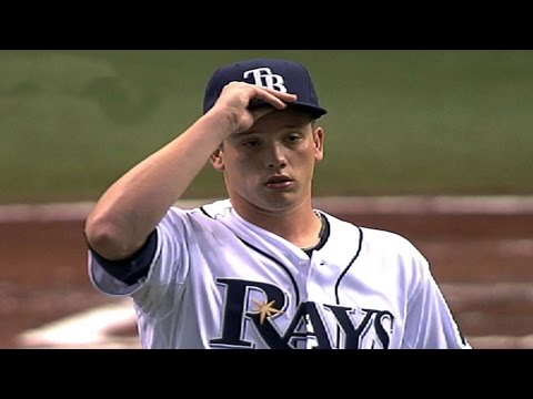 MIN@TB: Hellickson earns the win in his MLB debut