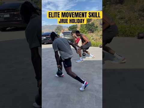 Jrue Holiday movement is a MASTERPIECE! Marvel how a blend of coordination, strength, and skill look