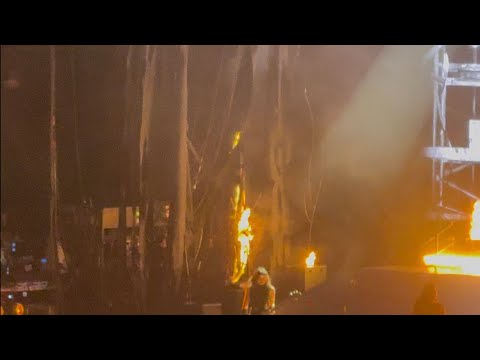Stage Curtain Catches Fire During Evanescence’s Tampa Show – Metal Anarchy