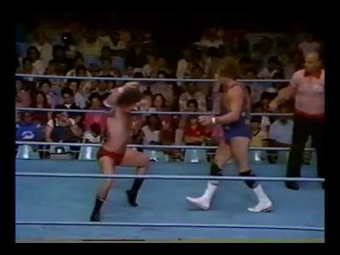 Irish Mickey Doyle vs Rugged Ron Starr - Los Angeles Olympic Auditorium