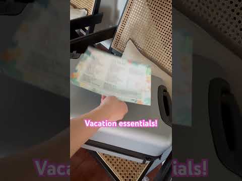 Free vacation checklist!☀️🏖️👙 #familyvacation #packinglist #vacation #packing