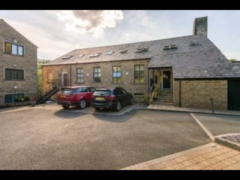 10 Spring Mill, Spring Street, Uppermill