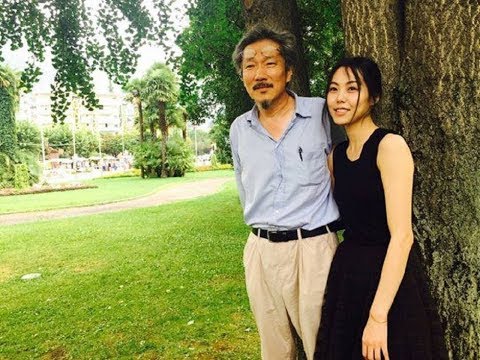 Director Hong Sang Soo's wife comments on his affair with actress Kim Min Hee