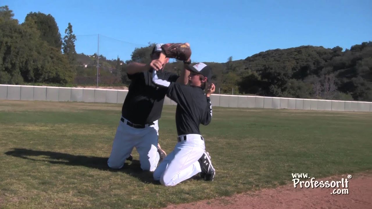 Baseball Lessons Proper Throwing 1 – Kneeling Drill