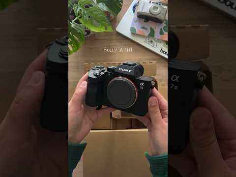 Unboxing my new camera | SONY a7iii #unboxing #sony #sonyalpha #sonya7iii #tamron2875 #tamronlens
