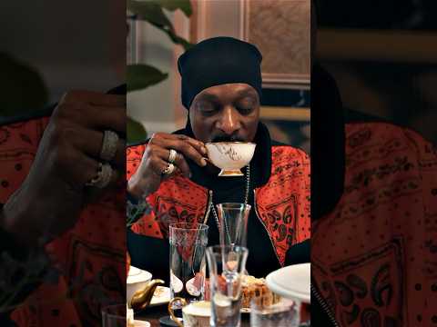 Snoop Dogg Tries Tea For The FIRST Time