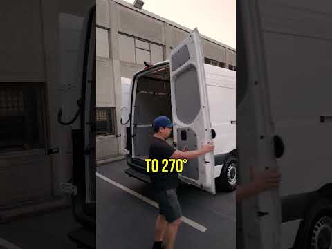 5 REASONS WHY E-SPRINTER IS THE BEST CARGO VAN