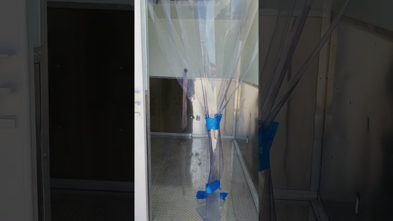 20 ft Container Bar Feature