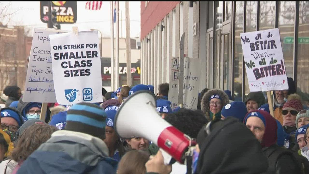Minneapolis teachers, district reach tentative deal to end strike