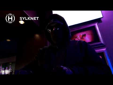 Sylknet at Dames N Games