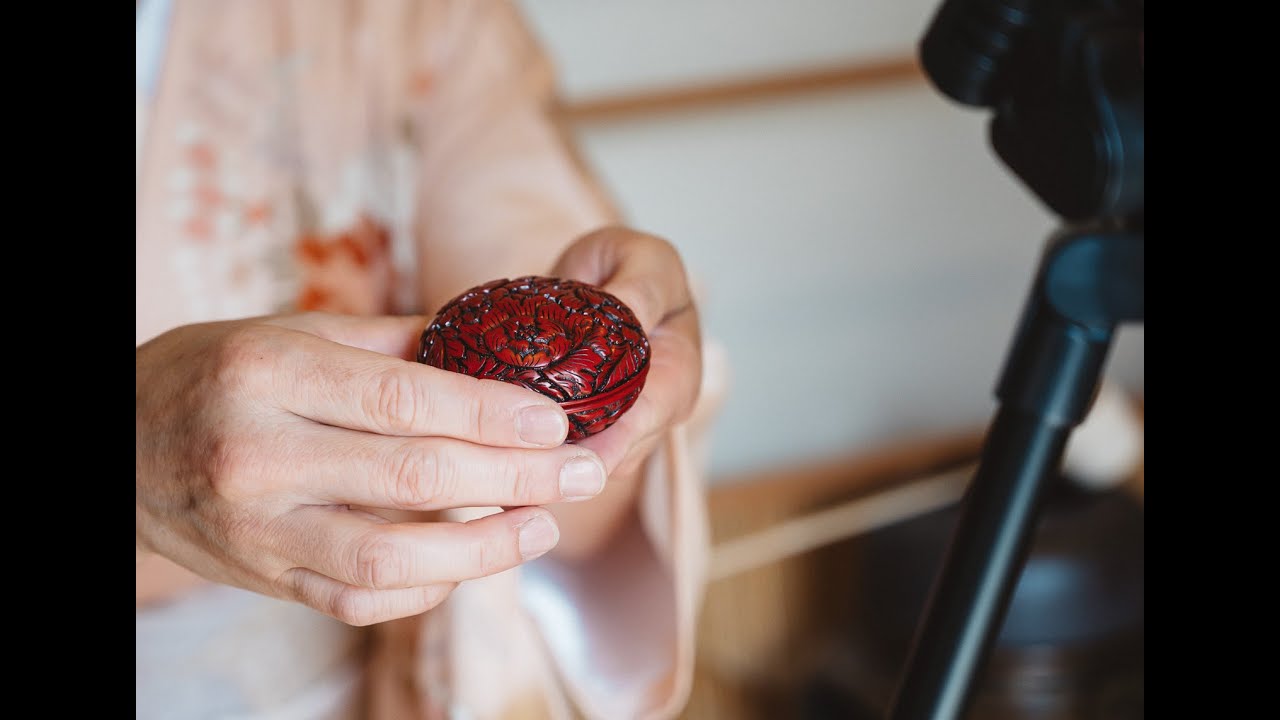 Japanese Traditional Crafts - Murakami Kibori Tsuishu 村上木彫堆朱
