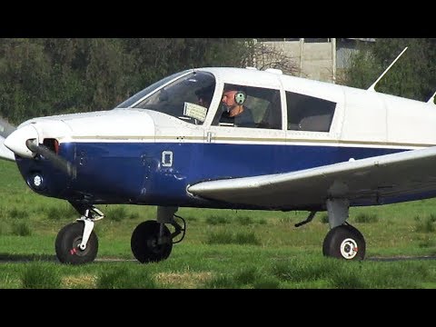 Piper PA-28-140 Cherokee [CC-PRX] Takeoff from Tobalaba Airport (SCTB)