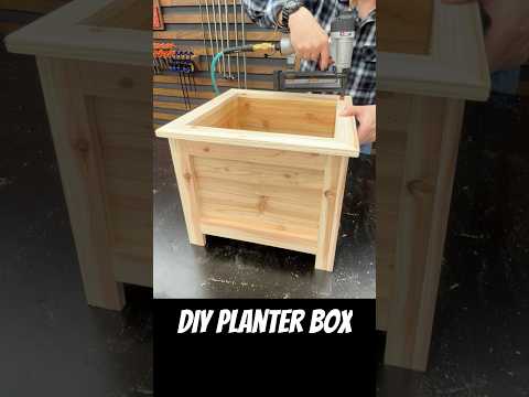 EASY Planter Box Build #woodworking #easy #diy #howtomake #wood #garden #gardening #build #plants