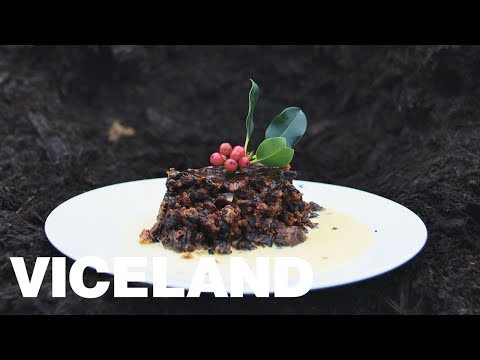 Cooking Christmas Dinner in Shit