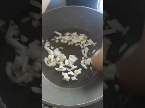 🌱 Benes Yfryed 🌱 - medieval fried fava beans #medievalfood #food #cooking #recipevideo