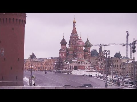FBI widens investigation into Russian meddling, collusion