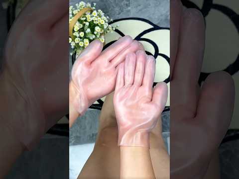 smartest and coolest hand gloves for pouring cream onto hands ๐๐๐ #shorts