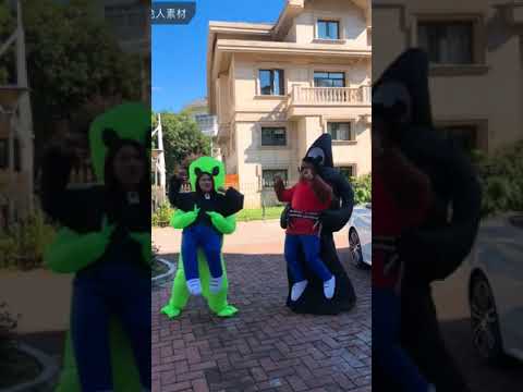 TRYING ON KIDS/ADULT HALLOWEEN COSTUMES!! Alien ET Monster Inflatable Costume!!!