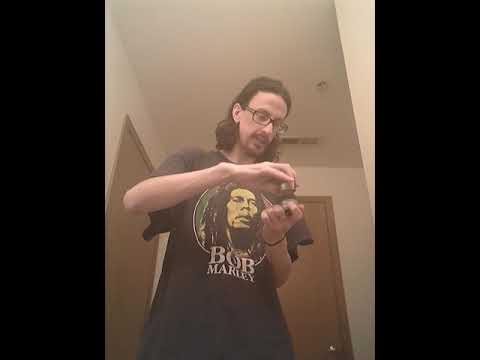 New strain pineapple fields n a bong rip n lil j of it