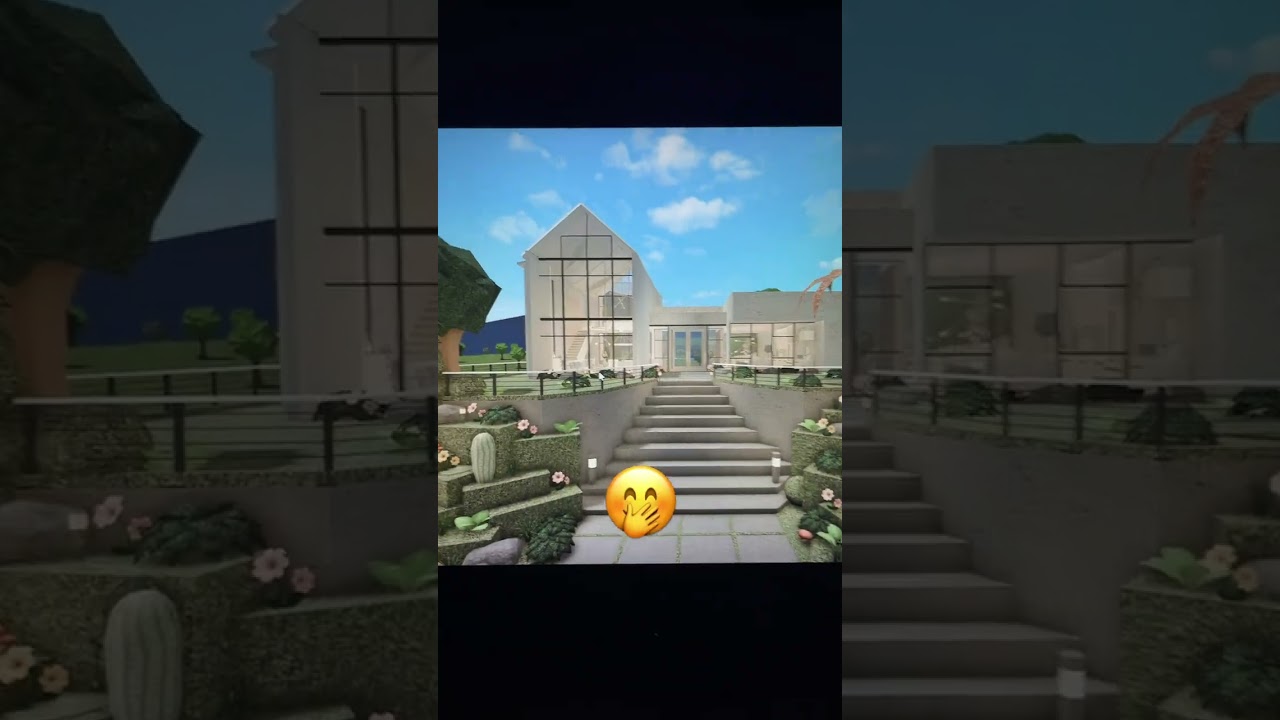 “you only build blush clutter houses” #bloxburg #bloxburgbuilds #viral #shorts #roblox #speedbuild