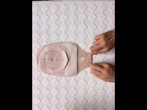 How to use colostomy bag with integrated twist tie closure