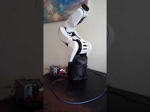 DIY 3D printed robotic arm - ARCTOS