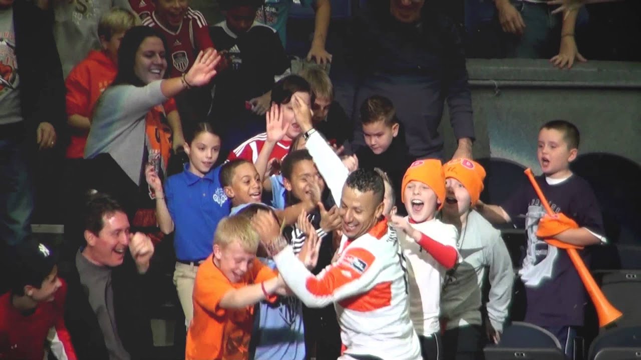 Syracuse Silver Knights are Showing Their Thanks