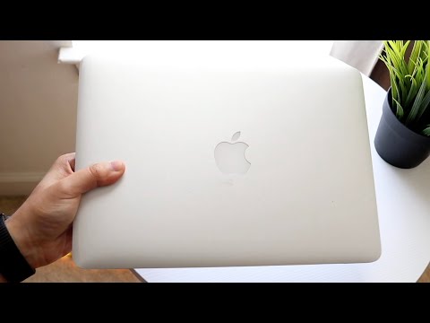 2014 Retina MacBook Pro In 2025! (Still Worth Buying?) (Review)