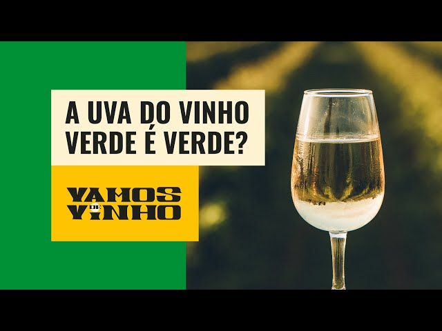 A cor do vinho verde é verde? Entenda o que quer dizer a expressão