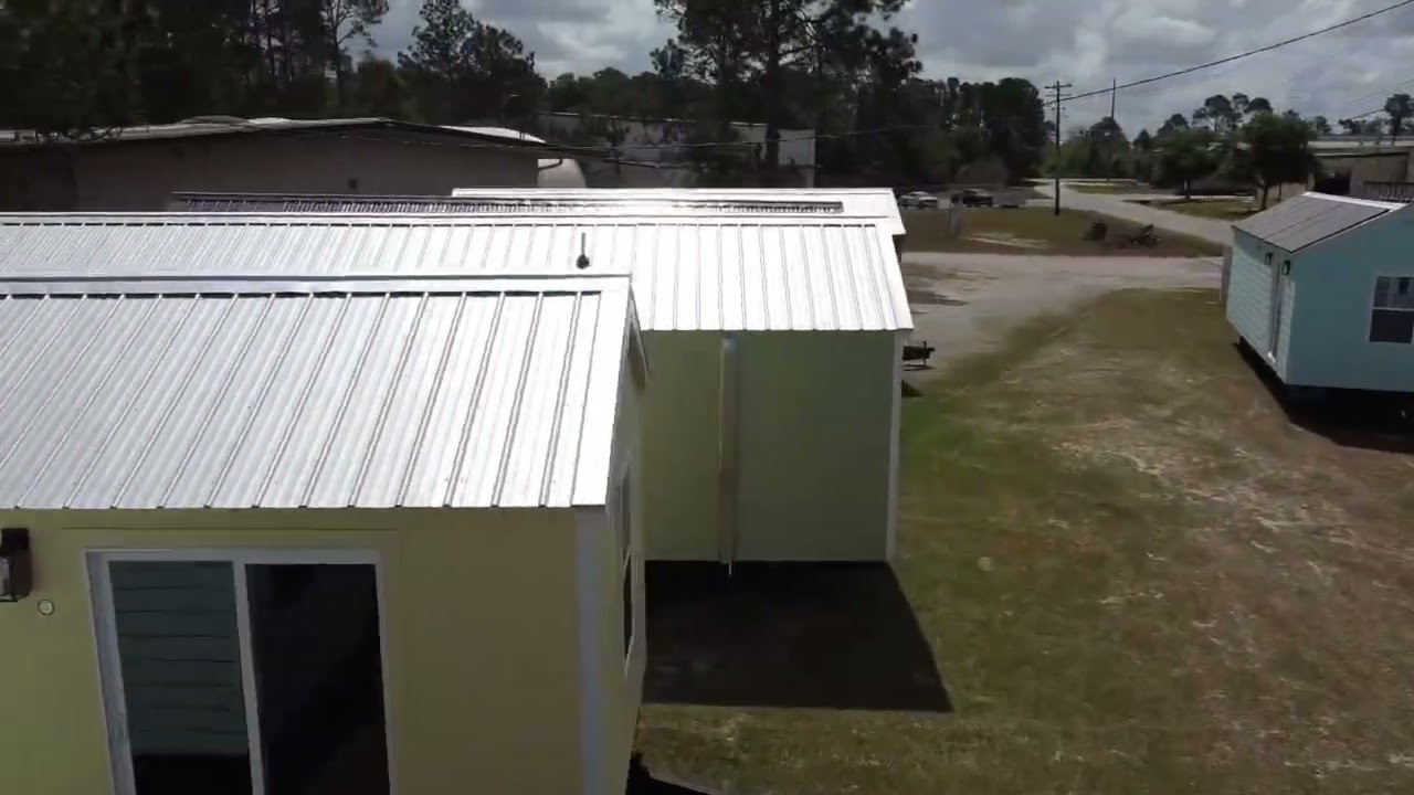 🏡 Park Model Homes IN STOCK – Tour Available Phoenix Units Today!