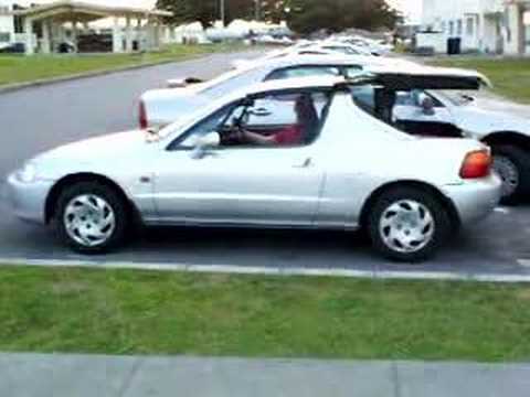 The Honda Del Sol TransTop Has the Most Baffling Convertible Top Ever Made