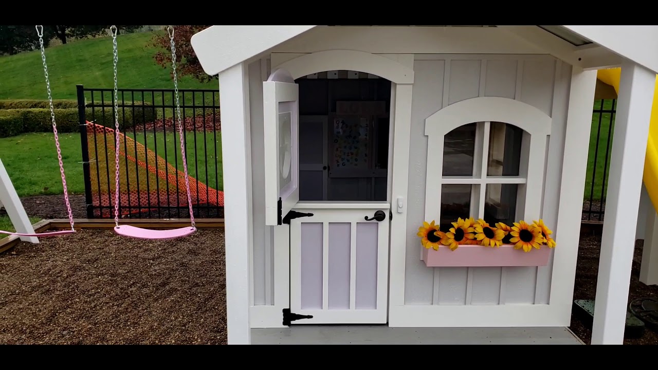 The Dollhouse Playset by Imagine That Playhouses!